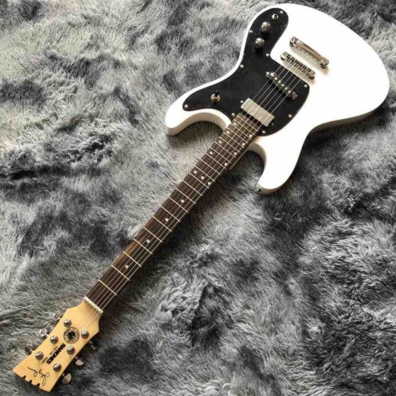 Custom Guitar The Ventures White Color Mosrite Logo Reversed Body 6 ...
