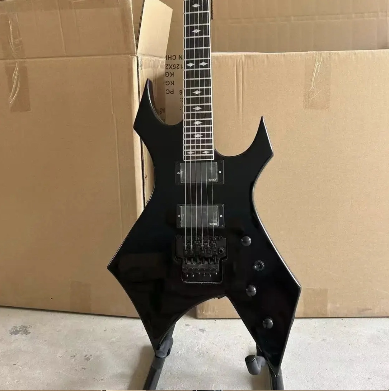 Custom B.C.Rich "Warlock" Electric Guitar with Floyd Rose Vibrato ...