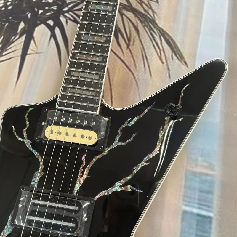 Custom Washburn Dean Body Style Electric Guitar with Tremolo bar HH Pickup